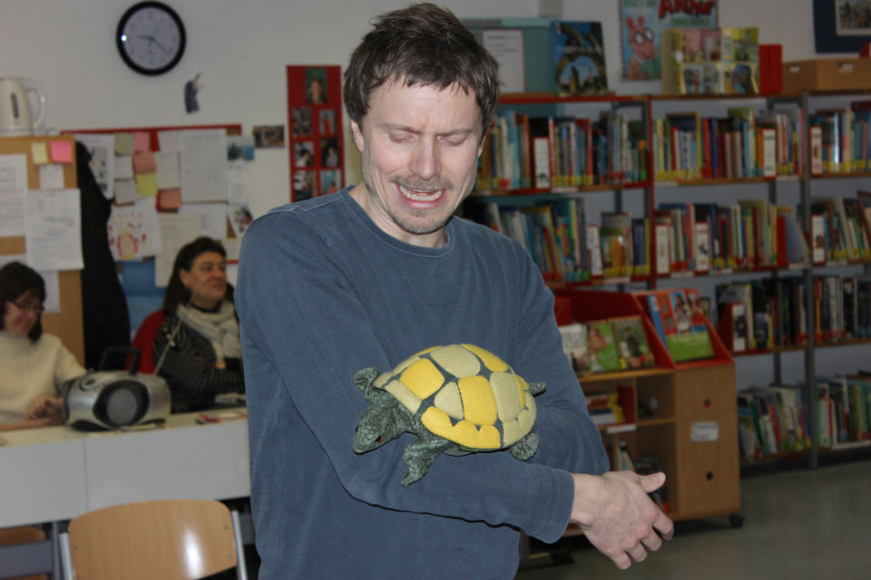 Oliver Scherz, Ben und Herr Sowa | ESF Primary Library Blog